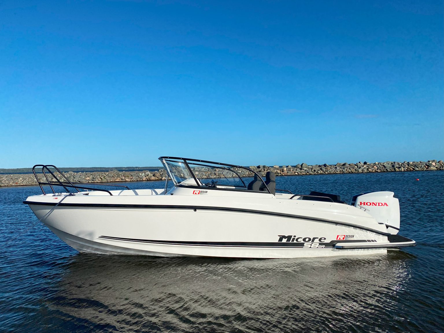 Båtar från Micore | Grebbestad Färg och Marin